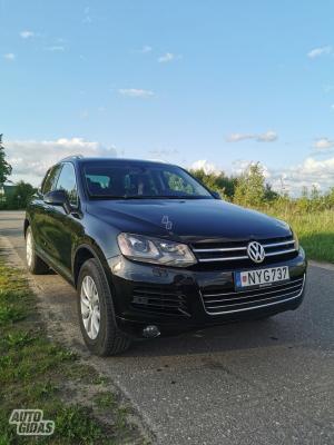 Melns Volkswagen Touareg 2011 Viļņa, ar dzinēja tilpumu 3.60 L un nobraukumu 222 tūkst. km par 7600 €, foto  vietnē AUTOMOTO.COM.LV