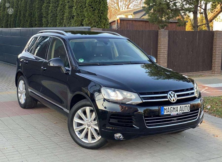 Melns Volkswagen Touareg 2011 Marijampole, ar dzinēja tilpumu 2.97 L un nobraukumu 269 tūkst. km par 12999 €, foto 2 vietnē AUTOMOTO.COM.LV