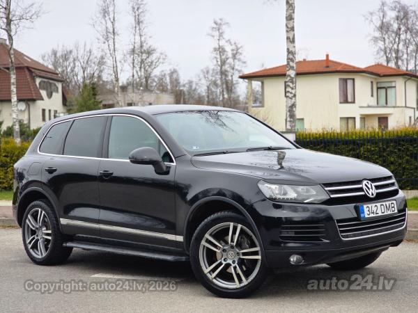 Melns Volkswagen Touareg 2011 Tallina, ar dzinēja tilpumu 3.00 L un nobraukumu 276 tūkst. km par 7990 €, foto 3 vietnē AUTOMOTO.COM.LV