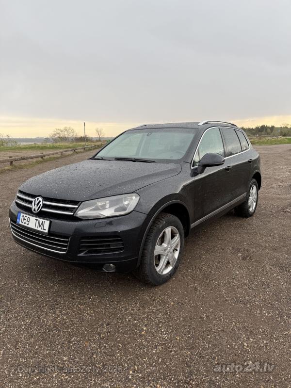 Melns Volkswagen Touareg 2011 Tallina, ar dzinēja tilpumu 3.00 L un nobraukumu 357 tūkst. km par 6500 €, foto 2 vietnē AUTOMOTO.COM.LV