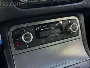 Melns Volkswagen Touareg 2011 Jelgava, ar dzinēja tilpumu 3.00 L un nobraukumu 325 tūkst. km par 12600 €, foto 15 vietnē AUTOMOTO.COM.LV