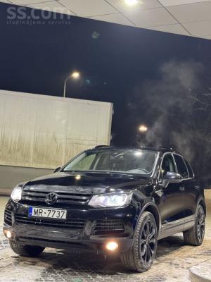 Melns Volkswagen Touareg 2011 Rēzekne, ar dzinēja tilpumu 3.00 L un nobraukumu 0 tūkst. km par 10100 €, foto 4 vietnē AUTOMOTO.COM.LV