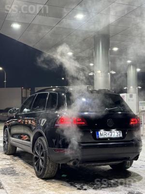 Melns Volkswagen Touareg 2011 Rēzekne, ar dzinēja tilpumu 3.00 L un nobraukumu 0 tūkst. km par 10100 €, foto 6 vietnē AUTOMOTO.COM.LV