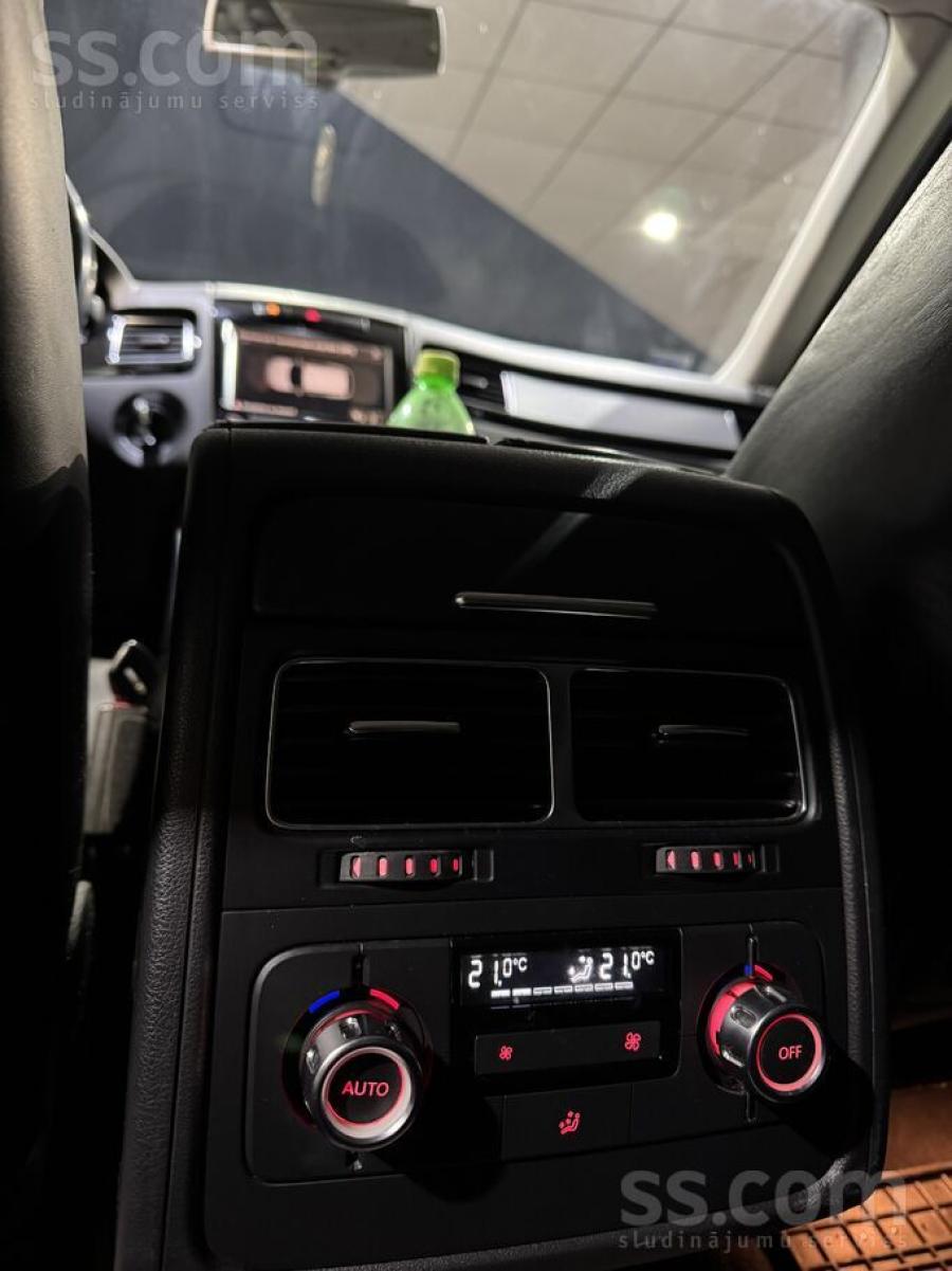 Melns Volkswagen Touareg 2011 Rēzekne, ar dzinēja tilpumu 3.00 L un nobraukumu 0 tūkst. km par 10100 €, foto 8 vietnē AUTOMOTO.COM.LV