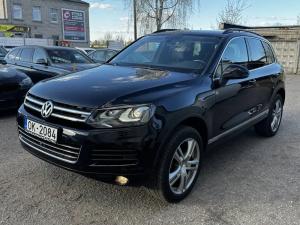 Melns Volkswagen Touareg 2011 Daugavpils, ar dzinēja tilpumu 3.00 L un nobraukumu 164 tūkst. km par 12800 €, foto 4 vietnē AUTOMOTO.COM.LV