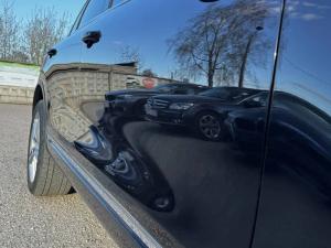 Melns Volkswagen Touareg 2011 Daugavpils, ar dzinēja tilpumu 3.00 L un nobraukumu 164 tūkst. km par 12800 €, foto 13 vietnē AUTOMOTO.COM.LV