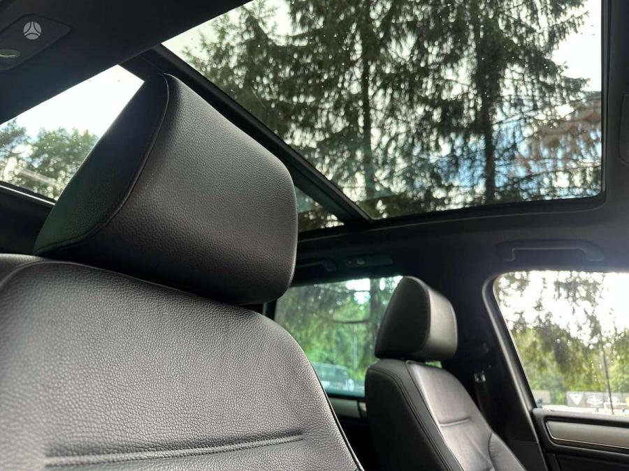 Melns Volkswagen Touareg 2011 Viļņa, ar dzinēja tilpumu 2.97 L un nobraukumu 292 tūkst. km par 10500 €, foto 29 vietnē AUTOMOTO.COM.LV