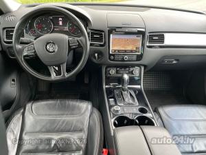 Melns Volkswagen Touareg 2011 Tartu, ar dzinēja tilpumu 3.00 L un nobraukumu 368 tūkst. km par 9990 €, foto 10 vietnē AUTOMOTO.COM.LV