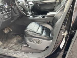 Melns Volkswagen Touareg 2011 Tartu, ar dzinēja tilpumu 3.00 L un nobraukumu 368 tūkst. km par 9990 €, foto 12 vietnē AUTOMOTO.COM.LV