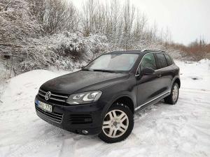 Black Volkswagen Touareg 2011 in Vilnius, with an engine capacity of 2.97 L and mileage of 315 thousand km for 10850 €, photo 39 on AUTOMOTO.COM.LV