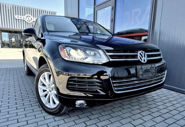 Melns Volkswagen Touareg 2012 Šauļi, ar dzinēja tilpumu 3.60 L un nobraukumu 180 tūkst. km par 8990 €, foto 1 vietnē AUTOMOTO.COM.LV