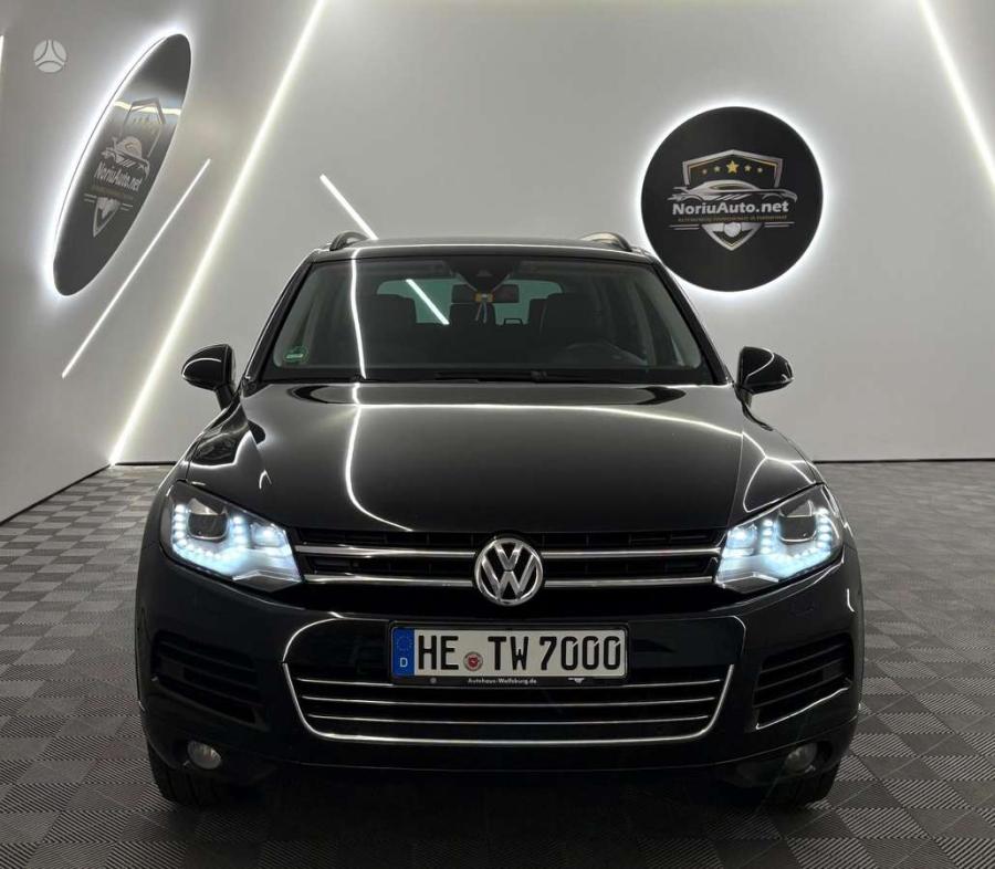 Melns Volkswagen Touareg 2012 Marijampole, ar dzinēja tilpumu 2.97 L un nobraukumu 237 tūkst. km par 11450 €, foto 21 vietnē AUTOMOTO.COM.LV