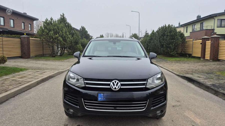 Melns Volkswagen Touareg 2012 Klaipėda, ar dzinēja tilpumu 2.97 L un nobraukumu 331 tūkst. km par 7850 €, foto 11 vietnē AUTOMOTO.COM.LV