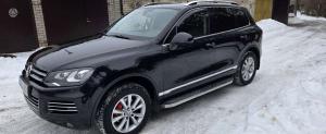 Black Volkswagen Touareg 2012 in Vilnius, with an engine capacity of 2.97 L and mileage of 273 thousand km for 13000 €, photo 2 on AUTOMOTO.COM.LV