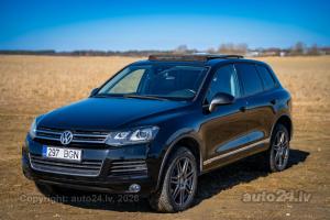 Melns Volkswagen Touareg 2012 Pērnava, ar dzinēja tilpumu 3.00 L un nobraukumu 407 tūkst. km par 10999 €, foto 5 vietnē AUTOMOTO.COM.LV