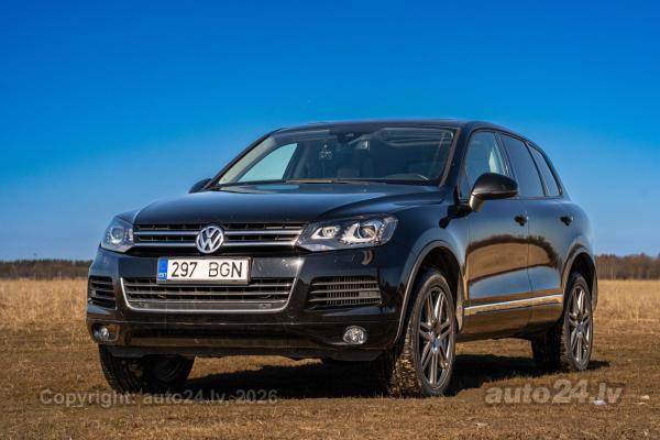 Melns Volkswagen Touareg 2012 Pērnava, ar dzinēja tilpumu 3.00 L un nobraukumu 407 tūkst. km par 10999 €, foto 5 vietnē AUTOMOTO.COM.LV