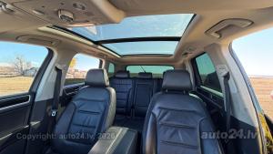 Melns Volkswagen Touareg 2012 Pērnava, ar dzinēja tilpumu 3.00 L un nobraukumu 407 tūkst. km par 10999 €, foto 10 vietnē AUTOMOTO.COM.LV