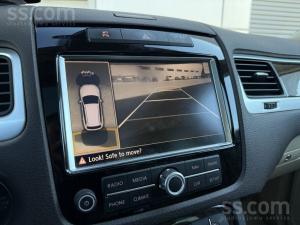 Melns Volkswagen Touareg 2012 Rīga, ar dzinēja tilpumu 3.00 L un nobraukumu 394 tūkst. km par 8350 €, foto 19 vietnē AUTOMOTO.COM.LV