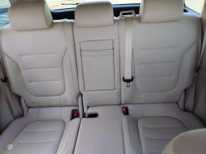 Black Volkswagen Touareg 2012 in Siauliai, with an engine capacity of 3.60 L and mileage of 180 thousand km for 8700 €, photo 24 on AUTOMOTO.COM.LV