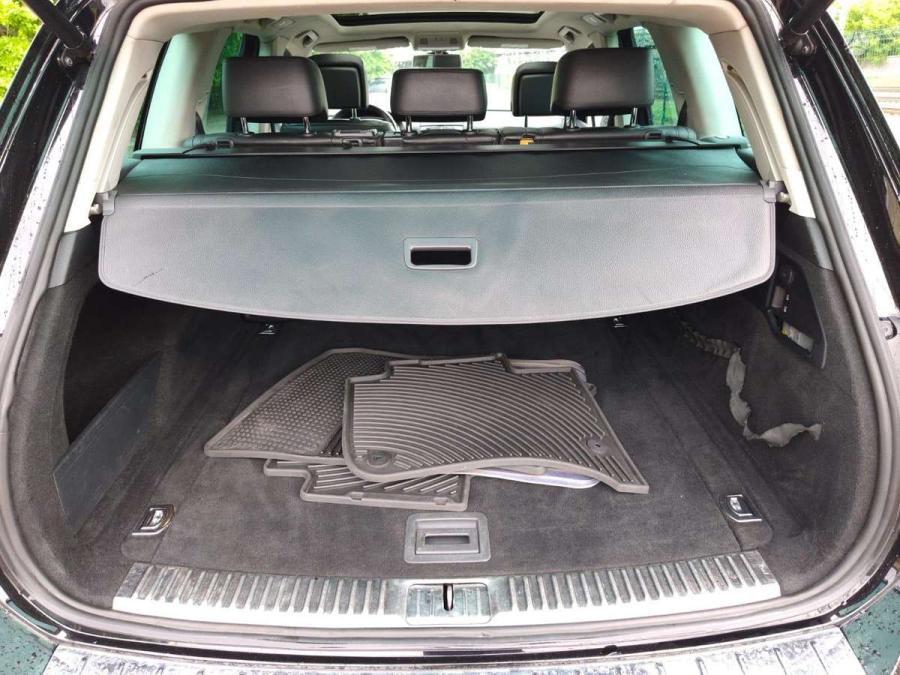 Melns Volkswagen Touareg 2012 Šauļi, ar dzinēja tilpumu 3.00 L un nobraukumu 251 tūkst. km par 9400 €, foto 18 vietnē AUTOMOTO.COM.LV