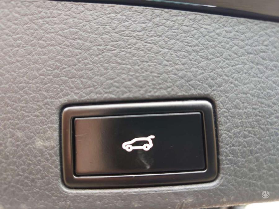 Melns Volkswagen Touareg 2012 Šauļi, ar dzinēja tilpumu 3.00 L un nobraukumu 251 tūkst. km par 9400 €, foto 23 vietnē AUTOMOTO.COM.LV