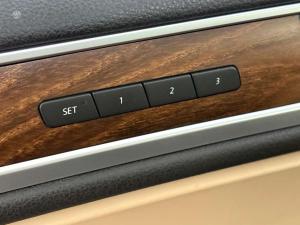 Melns Volkswagen Touareg 2012 Marijampole, ar dzinēja tilpumu 2.97 L un nobraukumu 326 tūkst. km par 12650 €, foto 17 vietnē AUTOMOTO.COM.LV