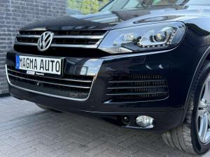 Melns Volkswagen Touareg 2012 Marijampole, ar dzinēja tilpumu 2.97 L un nobraukumu 278 tūkst. km par 13250 €, foto 9 vietnē AUTOMOTO.COM.LV