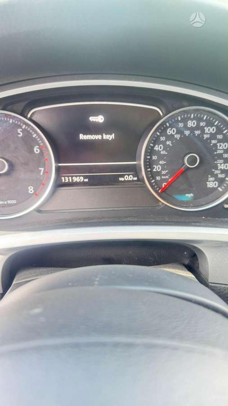 Melns Volkswagen Touareg 2012 Ukmergė, ar dzinēja tilpumu 3.60 L un nobraukumu 212 tūkst. km par 5100 €, foto 15 vietnē AUTOMOTO.COM.LV