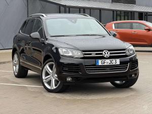 Melns Volkswagen Touareg 2012 Jonava, ar dzinēja tilpumu 4.13 L un nobraukumu 299 tūkst. km par 11900 €, foto 13 vietnē AUTOMOTO.COM.LV