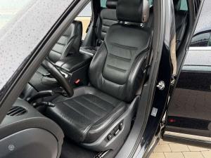 Melns Volkswagen Touareg 2012 Jonava, ar dzinēja tilpumu 4.13 L un nobraukumu 299 tūkst. km par 11900 €, foto 19 vietnē AUTOMOTO.COM.LV