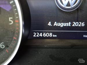 Black Volkswagen Touareg 2012 in Vilnius, with an engine capacity of 3.00 L and mileage of 225 thousand km for 10200 €, photo 8 on AUTOMOTO.COM.LV