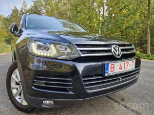 Volkswagen Touareg 2012 in Riga on AUTOMOTO.COM.LV Black Volkswagen Touareg 2012 in Riga, with an engine capacity of 3.00 L and mileage of 250 thousand km for 11250 €, photo 1 on AUTOMOTO.COM.LV