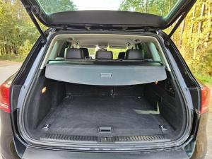 Black Volkswagen Touareg 2012 in Riga, with an engine capacity of 3.00 L and mileage of 250 thousand km for 11250 €, photo 25 on AUTOMOTO.COM.LV