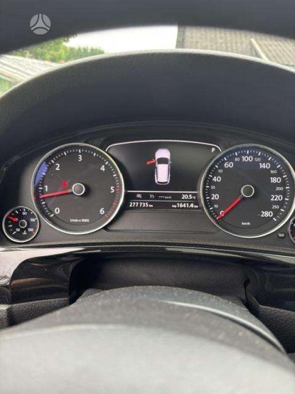 Melns Volkswagen Touareg 2013 Viļņa, ar dzinēja tilpumu 3.00 L un nobraukumu 278 tūkst. km par 12700 €, foto 6 vietnē AUTOMOTO.COM.LV