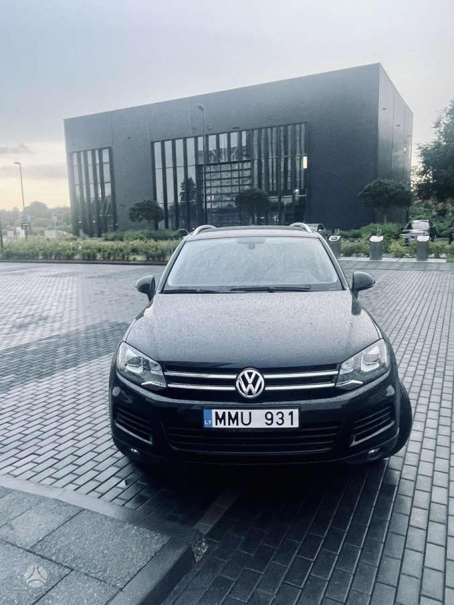 Melns Volkswagen Touareg 2013 Viļņa, ar dzinēja tilpumu 2.97 L un nobraukumu 294 tūkst. km par 9200 €, foto 11 vietnē AUTOMOTO.COM.LV