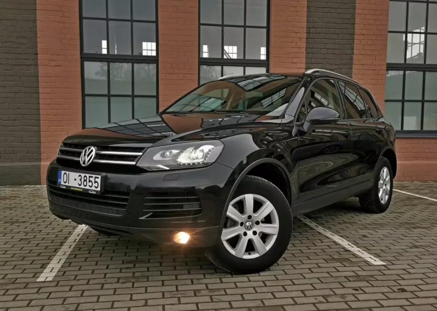 Melns Volkswagen Touareg 2013 Rīga, ar dzinēja tilpumu 3.00 L un nobraukumu 205 tūkst. km par 12500 €, foto 13 vietnē AUTOMOTO.COM.LV