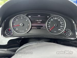 Melns Volkswagen Touareg 2013 Tallina, ar dzinēja tilpumu 3.00 L un nobraukumu 282 tūkst. km par 10999 €, foto 7 vietnē AUTOMOTO.COM.LV