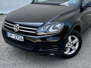 Melns Volkswagen Touareg 2013 Rīga, ar dzinēja tilpumu 3.00 L un nobraukumu 0 tūkst. km par 13000 €, foto 4 vietnē AUTOMOTO.COM.LV