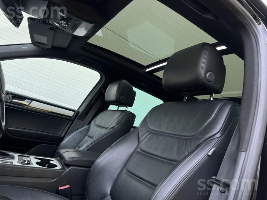 Melns Volkswagen Touareg 2013 Rīga, ar dzinēja tilpumu 3.00 L un nobraukumu 0 tūkst. km par 13000 €, foto 22 vietnē AUTOMOTO.COM.LV