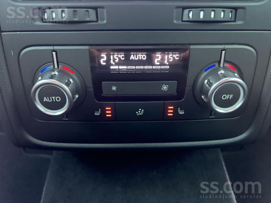 Melns Volkswagen Touareg 2013 Rīga, ar dzinēja tilpumu 3.00 L un nobraukumu 0 tūkst. km par 13000 €, foto 24 vietnē AUTOMOTO.COM.LV
