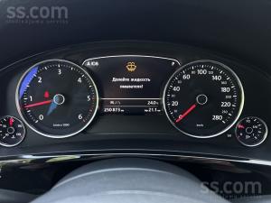 Melns Volkswagen Touareg 2013 Rīga, ar dzinēja tilpumu 3.00 L un nobraukumu 0 tūkst. km par 13000 €, foto 34 vietnē AUTOMOTO.COM.LV