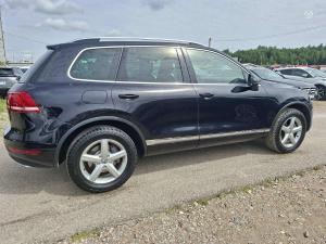 Melns Volkswagen Touareg 2013 Viļņa, ar dzinēja tilpumu 3.00 L un nobraukumu 283 tūkst. km par 12800 €, foto 5 vietnē AUTOMOTO.COM.LV