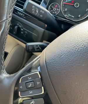 Black Volkswagen Touareg 2013 in Telschi, with an engine capacity of 3.00 L and mileage of 251 thousand km for 11290 €, photo 24 on AUTOMOTO.COM.LV