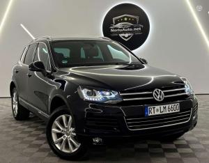 Melns Volkswagen Touareg 2013 Marijampole, ar dzinēja tilpumu 2.97 L un nobraukumu 296 tūkst. km par 11650 €, foto  vietnē AUTOMOTO.COM.LV