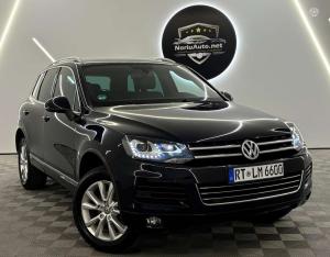 Melns Volkswagen Touareg 2013 Marijampole, ar dzinēja tilpumu 2.97 L un nobraukumu 296 tūkst. km par 11350 €, foto  vietnē AUTOMOTO.COM.LV