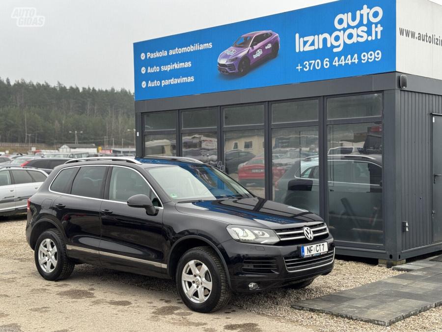 Melns Volkswagen Touareg 2014 Viļņa, ar dzinēja tilpumu 3.00 L un nobraukumu 206 tūkst. km par 12750 €, foto 2 vietnē AUTOMOTO.COM.LV