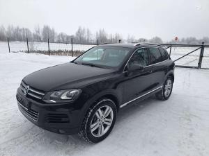 Melns Volkswagen Touareg 2014 Kauņa, ar dzinēja tilpumu 2.97 L un nobraukumu 205 tūkst. km par 11850 €, foto  vietnē AUTOMOTO.COM.LV
