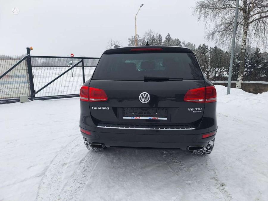 Melns Volkswagen Touareg 2014 Kauņa, ar dzinēja tilpumu 2.97 L un nobraukumu 205 tūkst. km par 11850 €, foto 8 vietnē AUTOMOTO.COM.LV