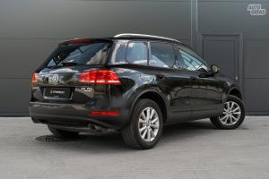 Melns Volkswagen Touareg 2014 Viļņa, ar dzinēja tilpumu 0.00 L un nobraukumu 305 tūkst. km par 12900 €, foto 11 vietnē AUTOMOTO.COM.LV