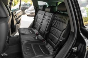 Melns Volkswagen Touareg 2014 Viļņa, ar dzinēja tilpumu 0.00 L un nobraukumu 305 tūkst. km par 12900 €, foto 18 vietnē AUTOMOTO.COM.LV